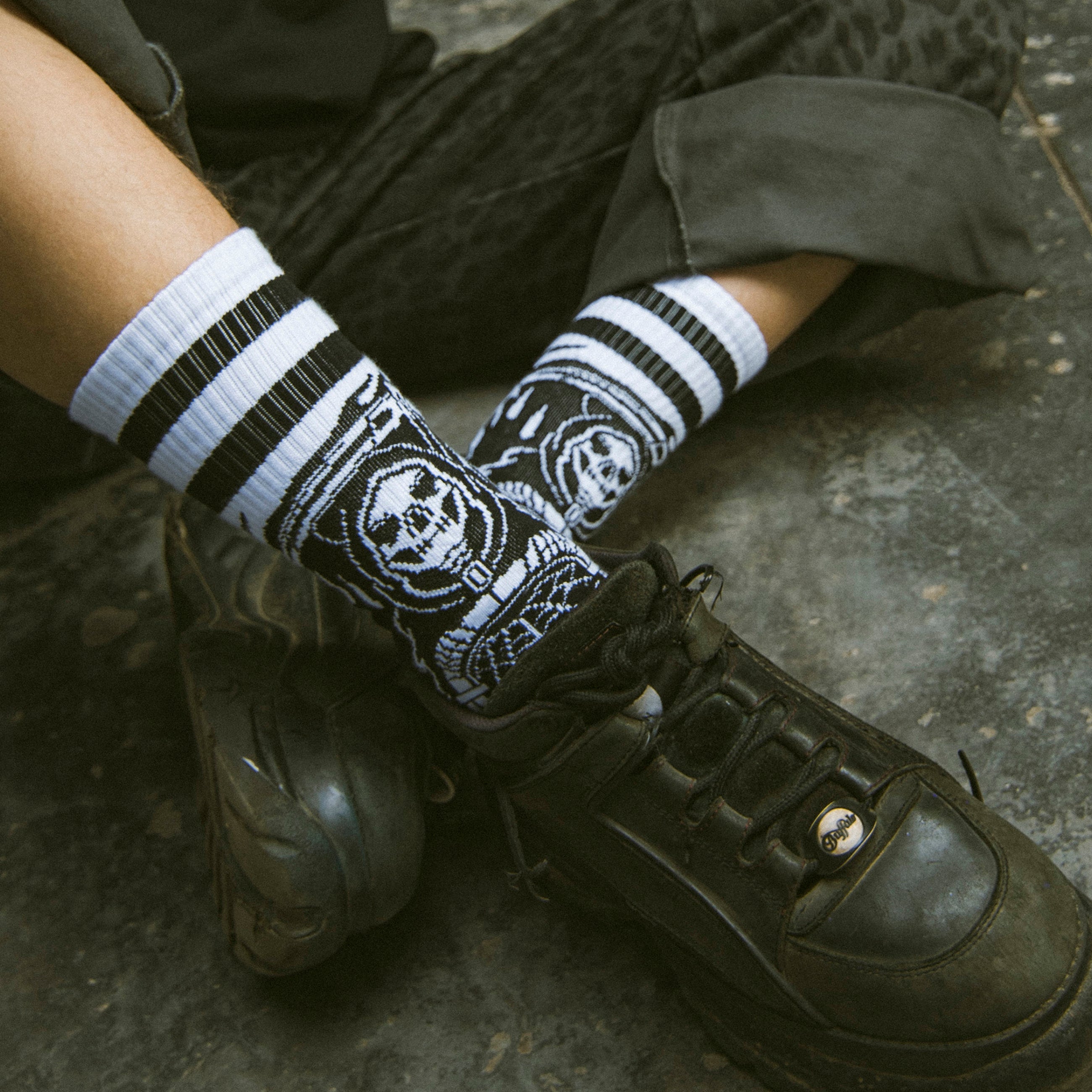 AMERICAN SOCKS | Shop | Mid High Socks