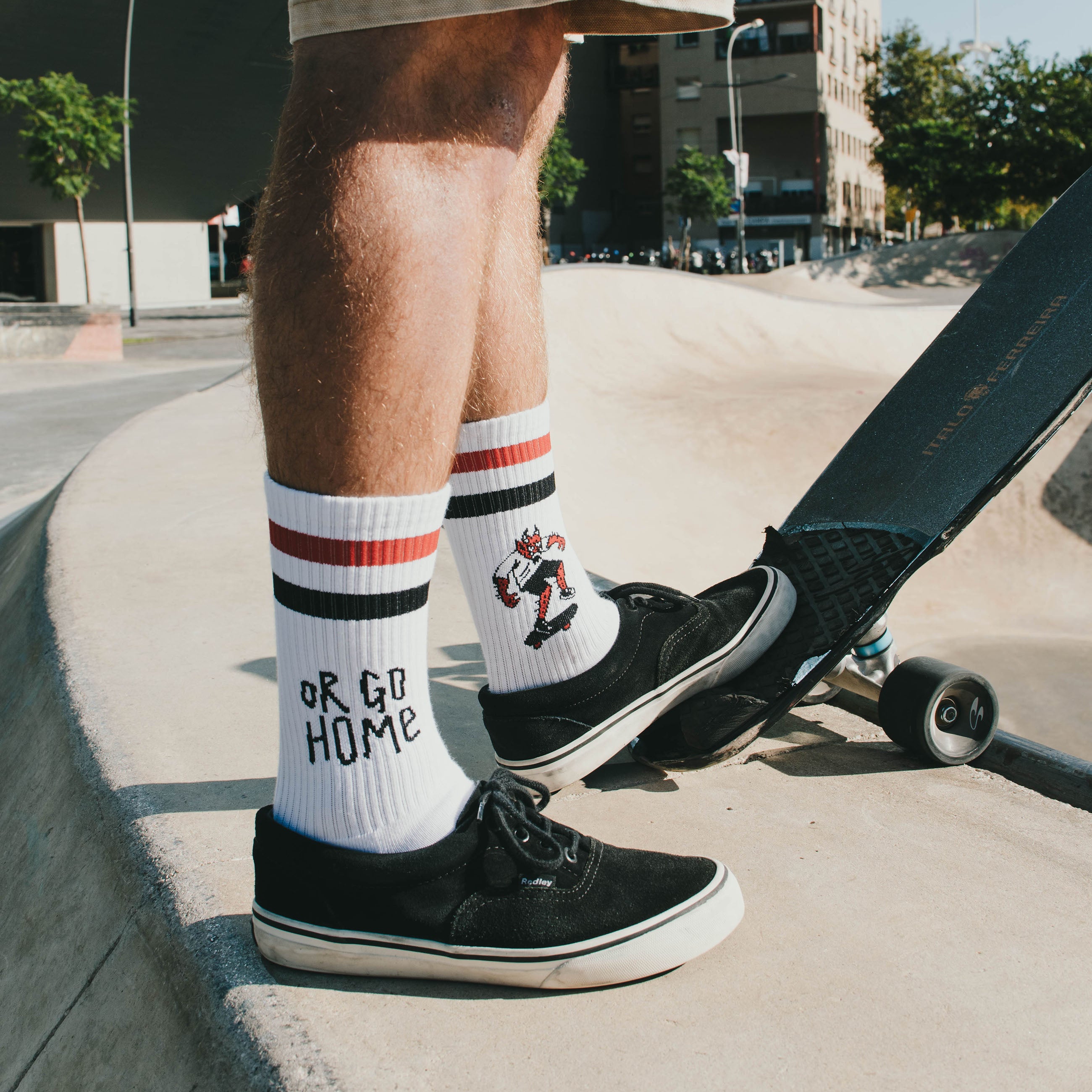 Skateboard socks store
